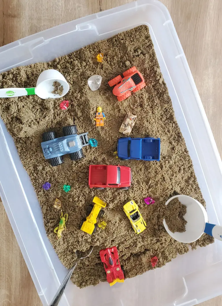 22 Incredible Heavy Work Activities for Preschoolers - OhMyClassroom.com
