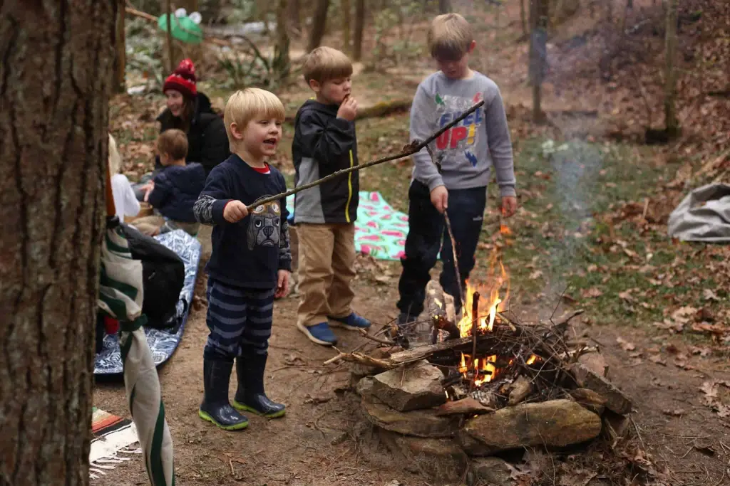 20 Exciting BushCraft Ideas for Kids - OhMyClassroom.com
